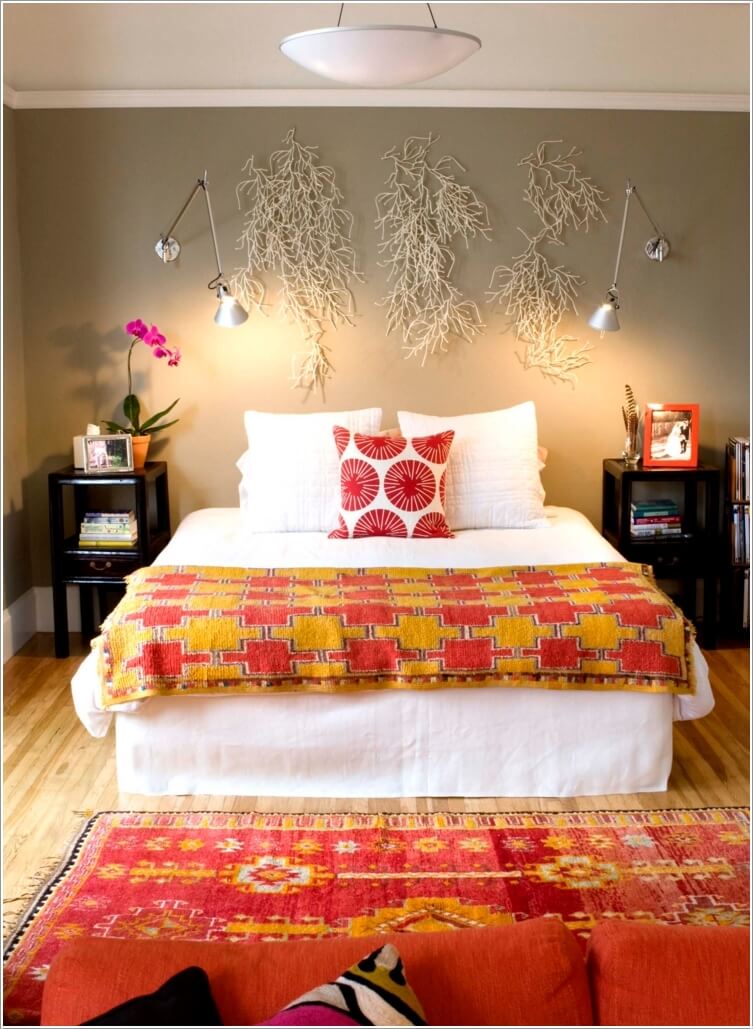 Decorate Your Bedroom s Wall In A Creative Way